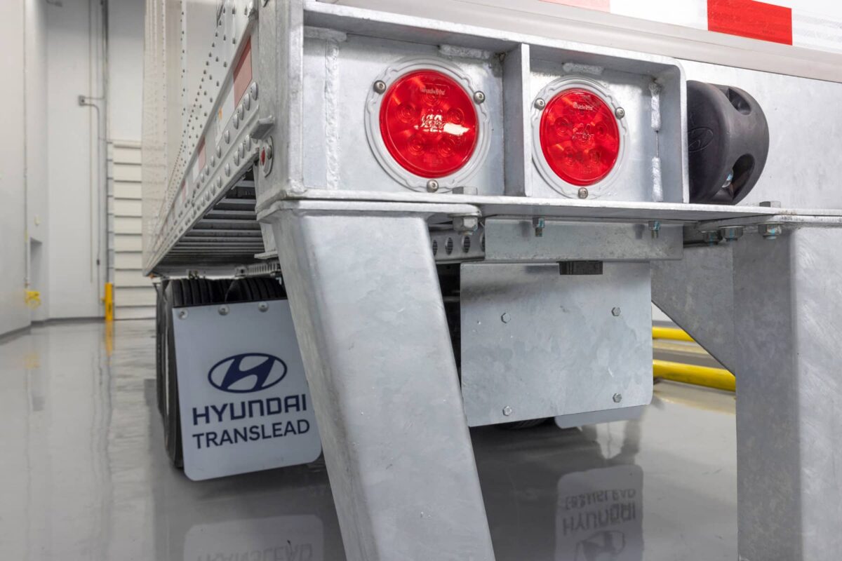 Composite Hyundai Translead